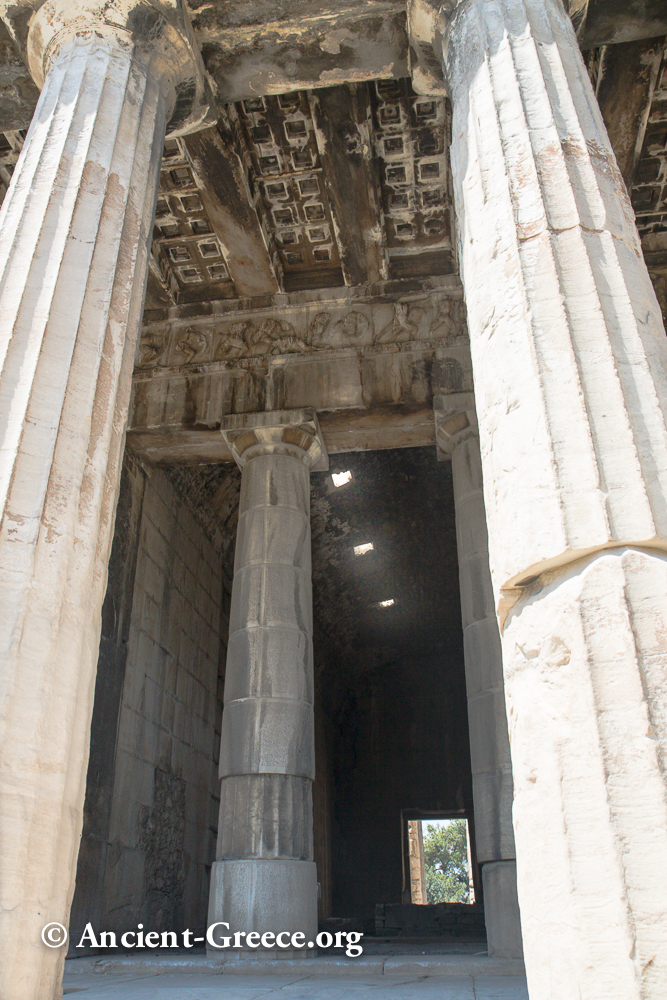 Temple of Hephaestus – Ancient Greece: Φώς & Λέξη