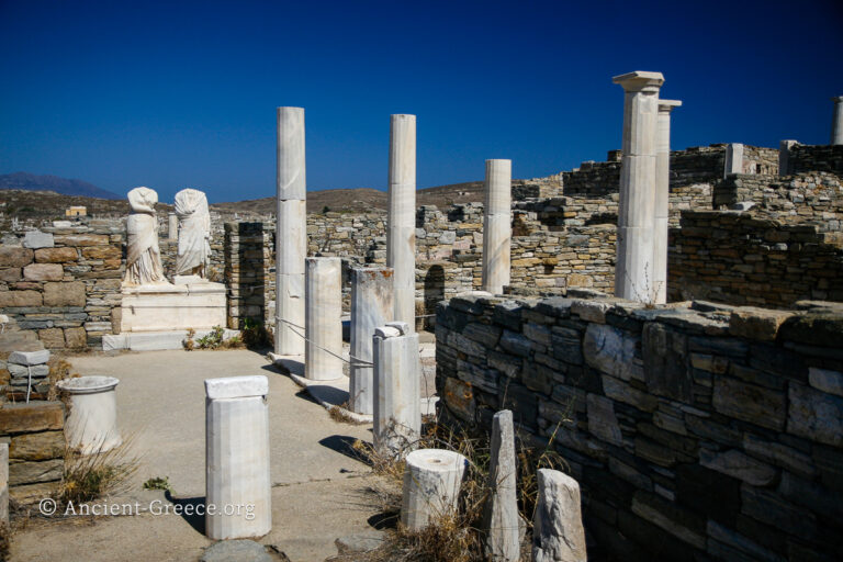 Delos: The House of Kleopatra – Ancient Greece: Φώς & Λέξη