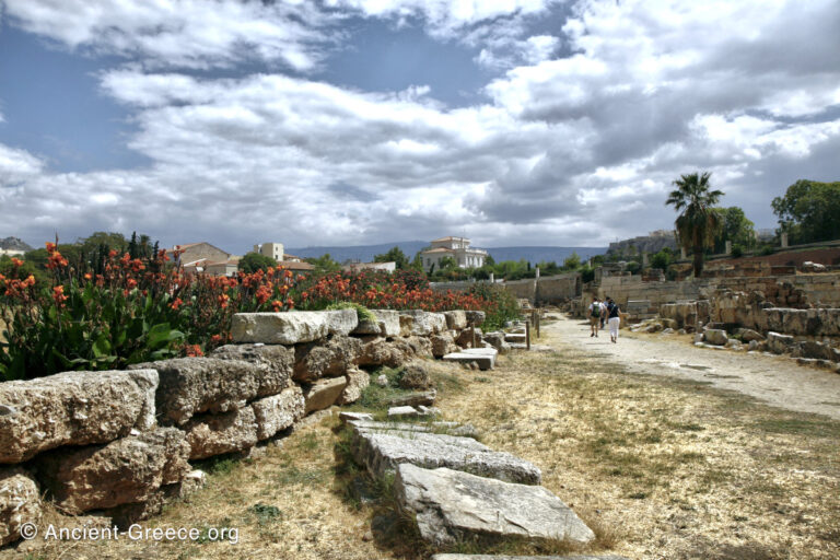 Kerameikos Archaeological Site – Ancient Greece: Φῶς, Ἴχνος, Λέξη