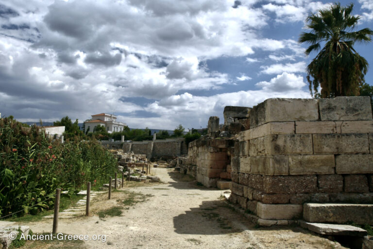 Kerameikos Archaeological Site – Ancient Greece: Φῶς, Ἴχνος, Λέξη