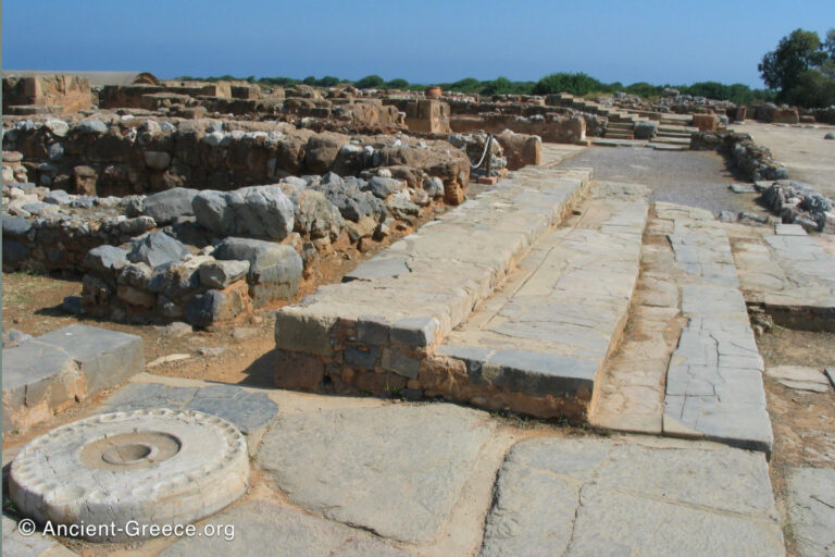 Crete: Minoan Archaeological Sites – Ancient-Greece.org