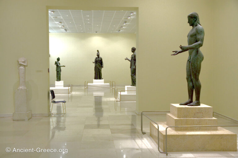 Piraeus Archaeological Museum – Ancient Greece: Φώς & Λέξη